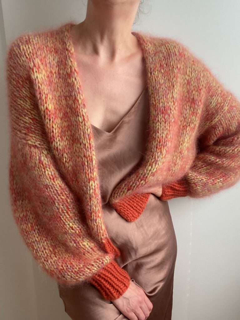 CHILA V Cardigan (en) - LOTILDA